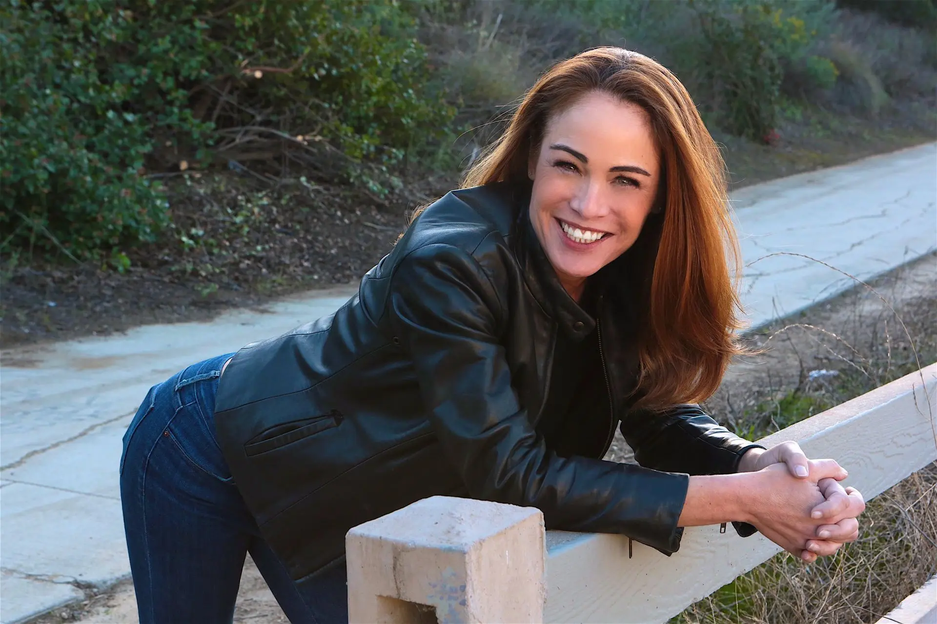 Yancy Butler: Age, Height, Wiki, Bio, Net Worth, and Boyfriend ...