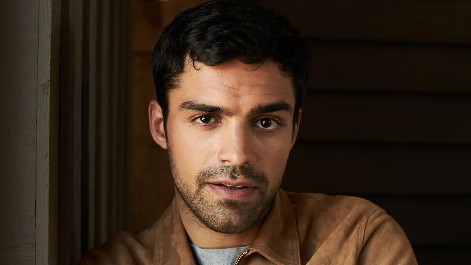 Sean Teale - Age, Height, Wiki, Bio, Net Worth, and Girlfriend ...