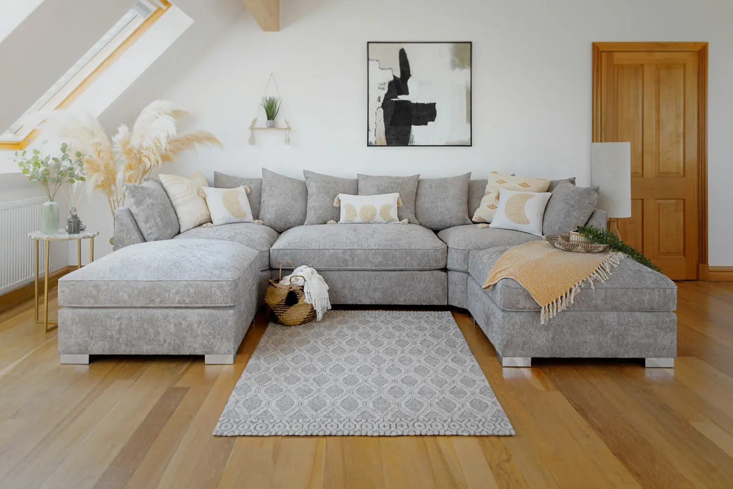 Ultimate Comfort and Style: Why You Need a U Shape Sofa | bigwritehook