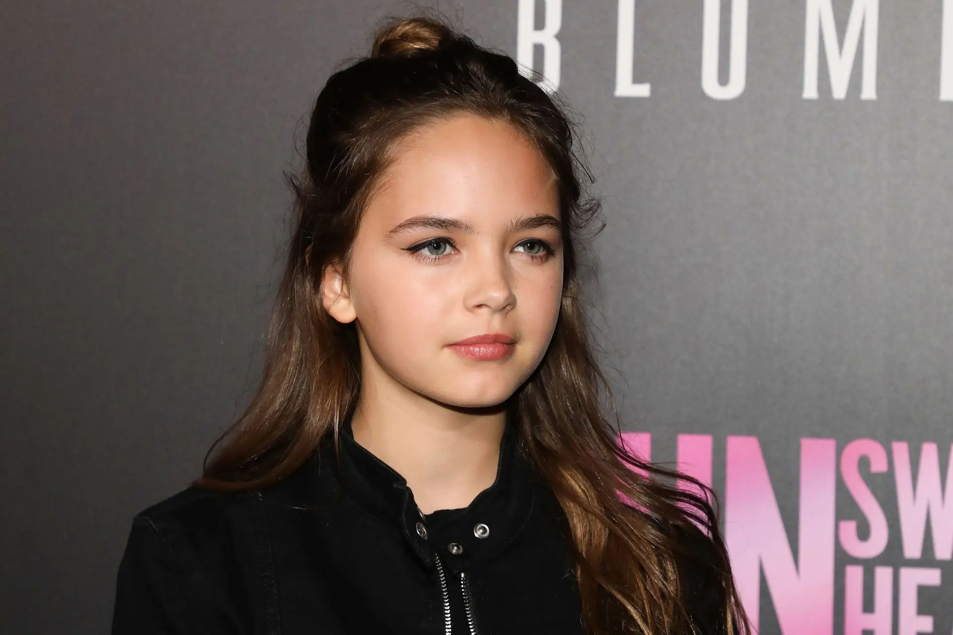 Ryan Kiera Armstrong - Age, Height, Wiki, Bio, Net Worth, and Family ...