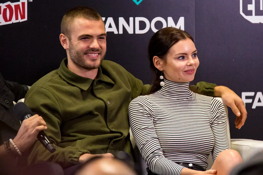Eline Powell - Age, Height, Wiki, Bio, Net Worth, and Personal Life ...