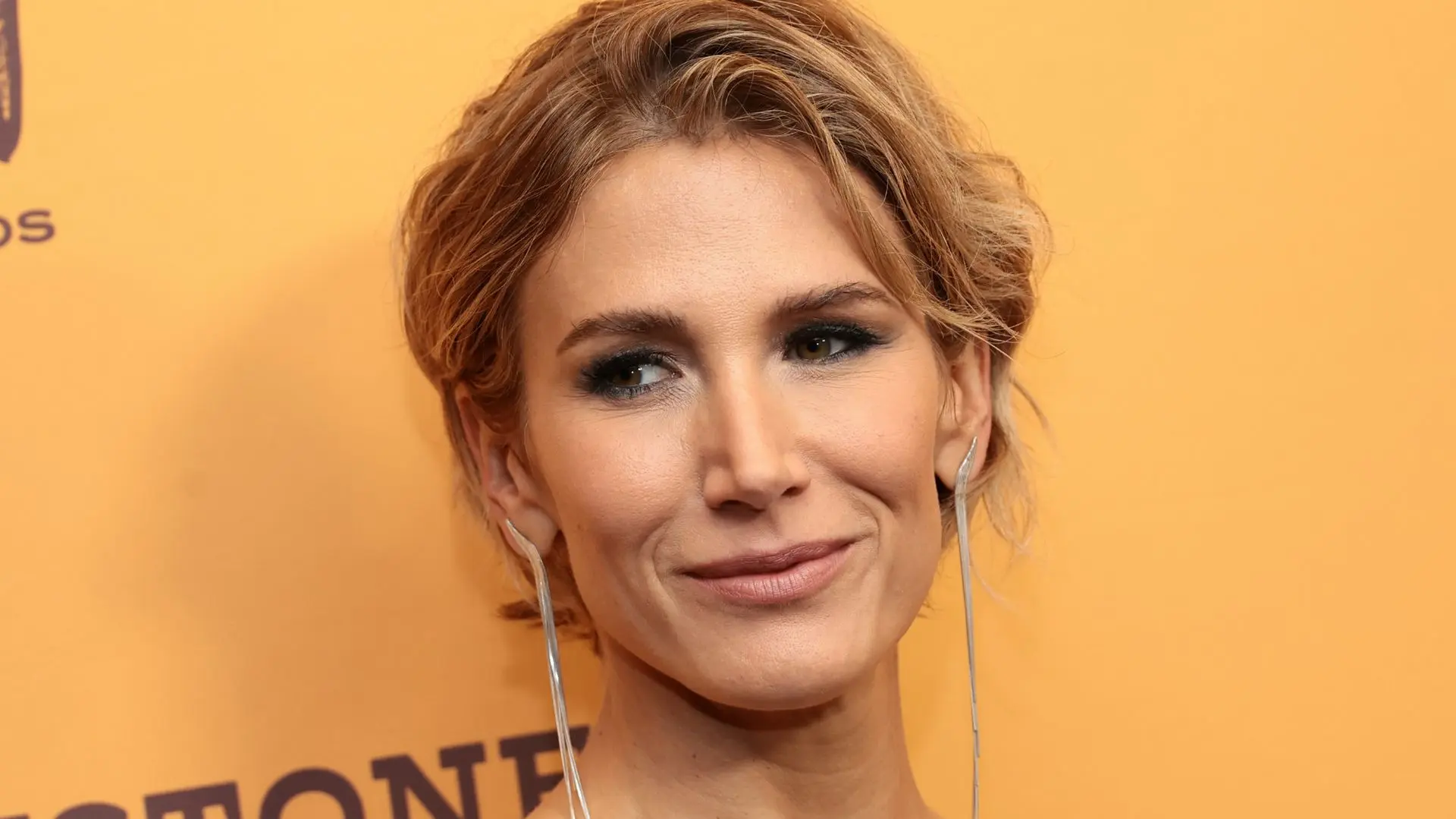 Jennifer Landon: Age, Height, Wiki, Bio, Net Worth, and Boyfriend ...