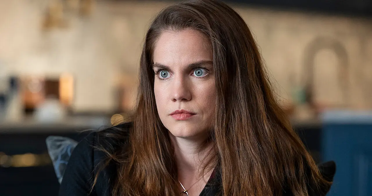 Anna Chlumsky: Age, Height, Wiki, Bio, Net Worth, and Husband ...